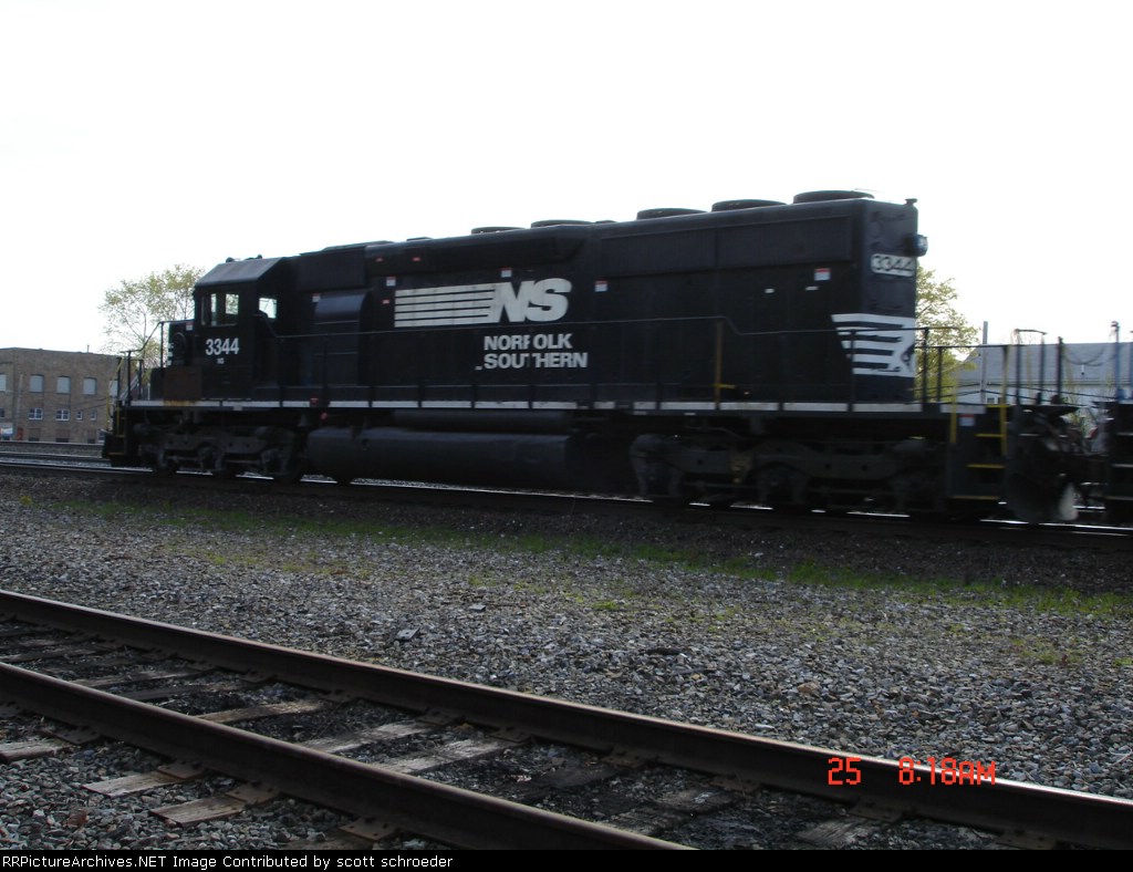 NS 3344 runs long hood forward WB